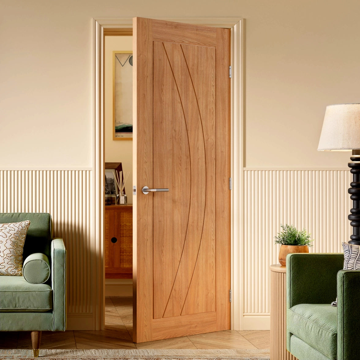 Girona Fully Finished Oak Internal Door – Emerald Doors